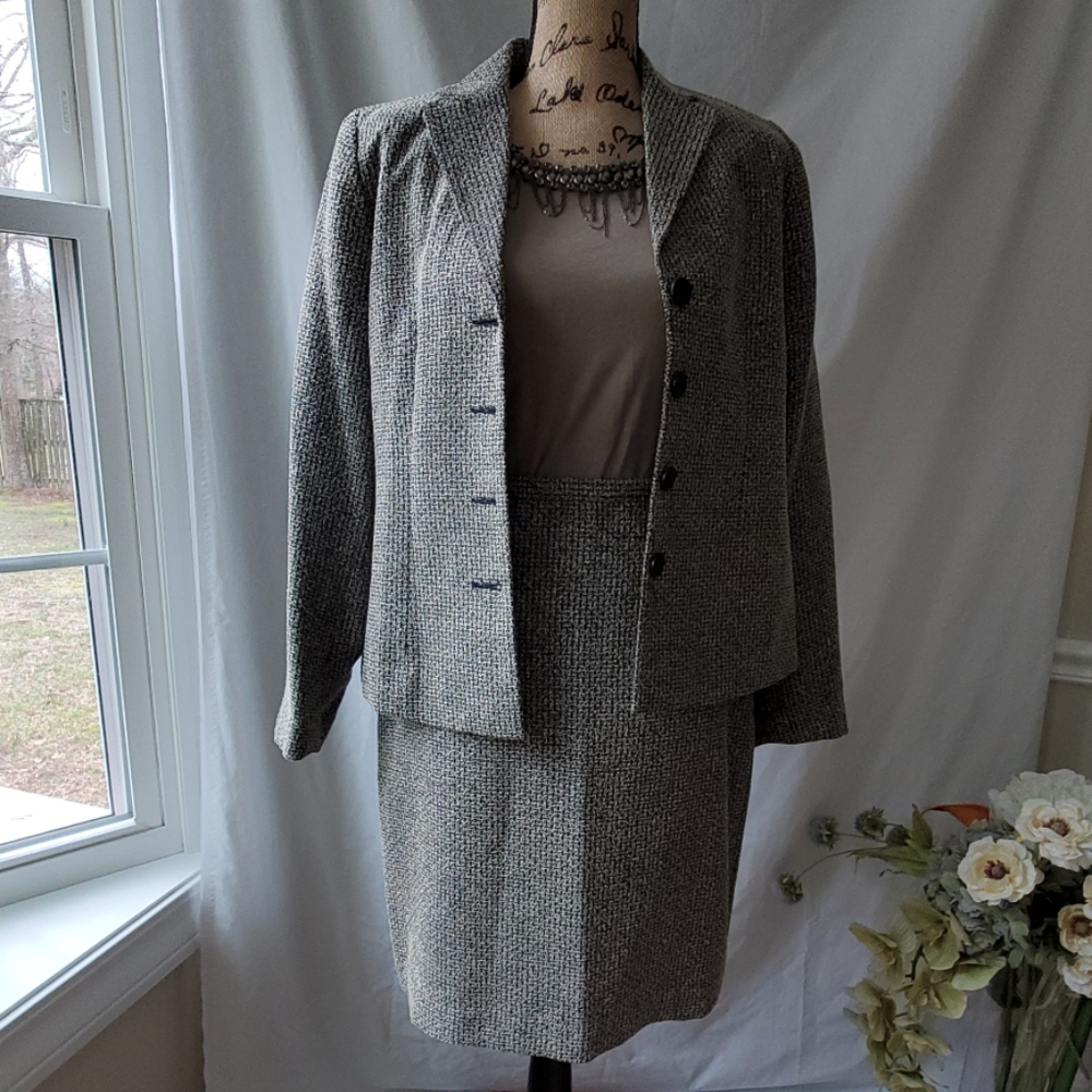 John Paul Richard Tweed Skirt Suit With Blazer - Gem